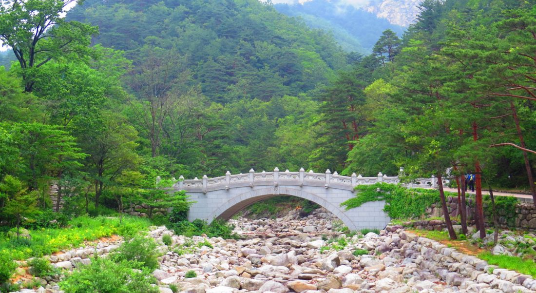 Hiking in South Korea: 3 Epic Trails You Won't Want to Miss! - Goats On ...