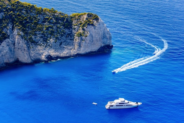 How to Rent a Boat in Zakynthos: The Best Companies & Prices in 2023 ...