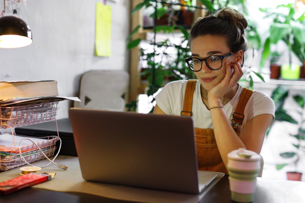 10 Best Tips For Working Remotely - Goats On The Road 10 Best Tips For Working Remotely - Goats On The Road