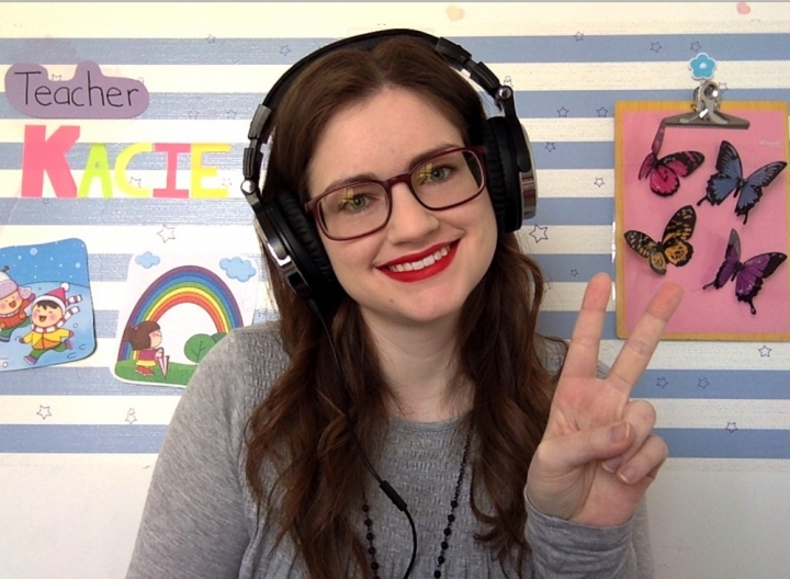 GoGoKid Review: Earn $25/Hour Online As An English Teacher