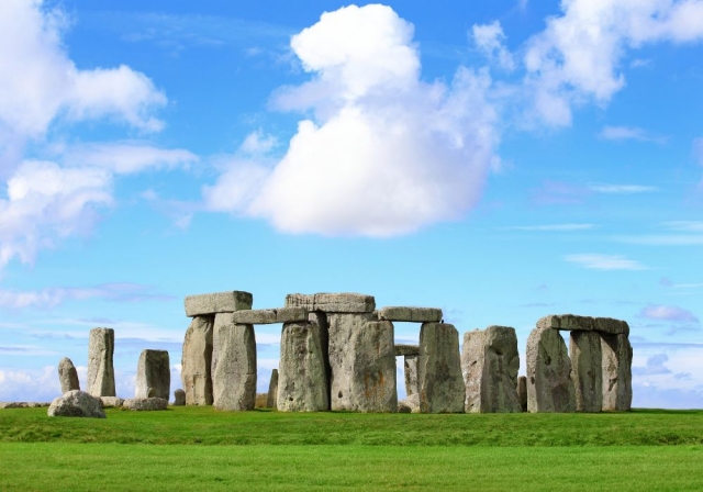 15 Best Places to Visit in England (Cities+Nature) - Goats On The Road
