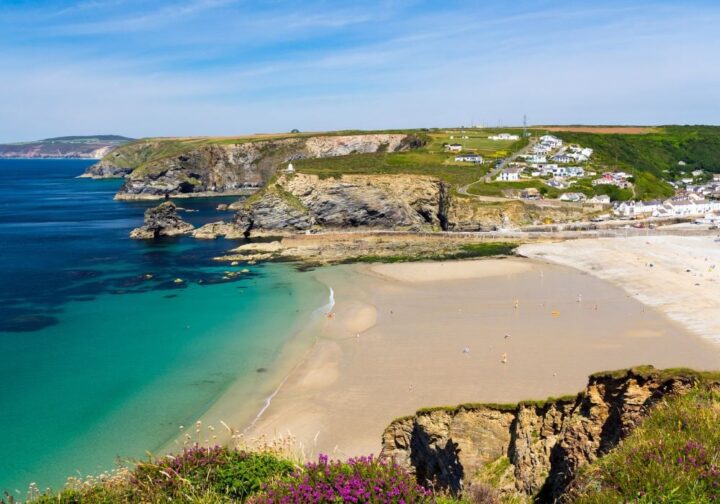 15 Best Beaches in Cornwall, England - Goats On The Road