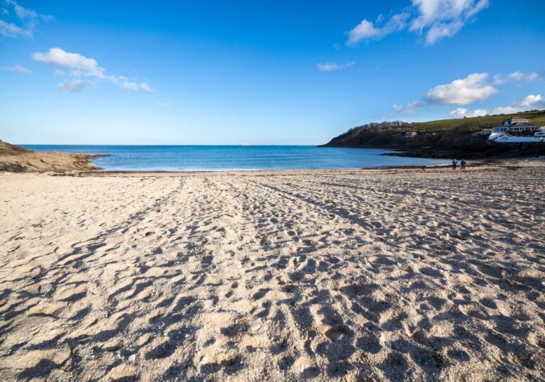 20 Best Places to Visit in Cornwall in 2023 - Goats On The Road